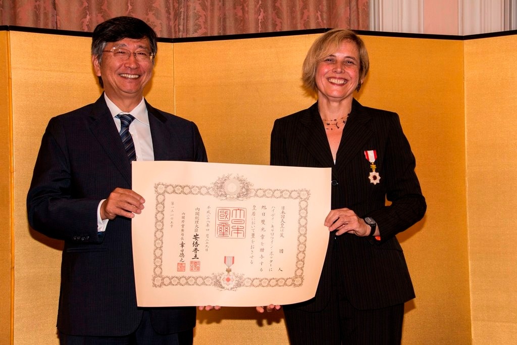 Japanese Government honours Ms Heidi Caroline Potter OBE | Embassy of ...
